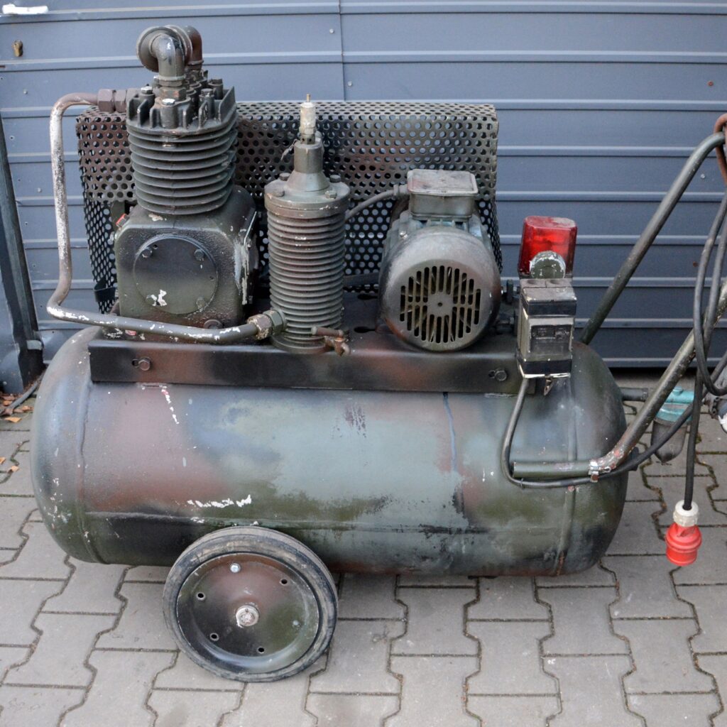 Sprężarka kompresor WAN-CE 3kW 150l - GROTEX - Demobil, transport, skup złomu